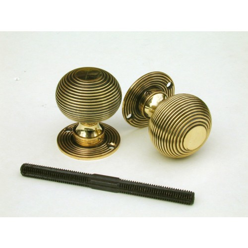 Beehive Door Knobs in Aged Brass DBEE from Cheshire Hardware | Door handles & door accessories ...