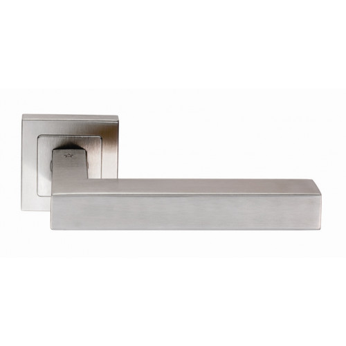 SSL1401SSS Square Lever on Stainless Steel Square Rose from Cheshire ...